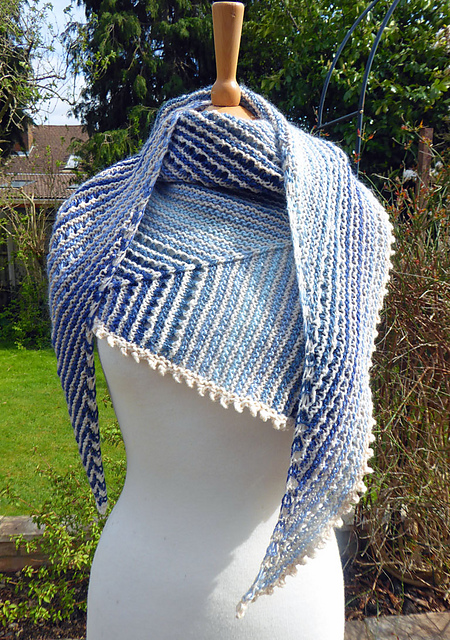 Ravelry: Wedgewood Kite shawl pattern by Fiona Morris
