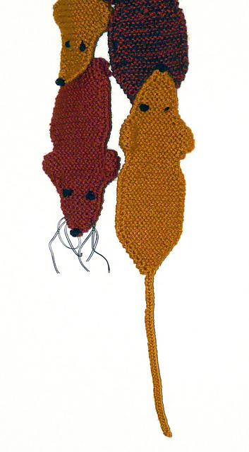 Ravelry: Squashed Rat Scarf pattern by Fifalde