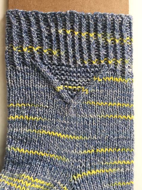 Ravelry: Triangles Socks pattern by Heike Madeleine