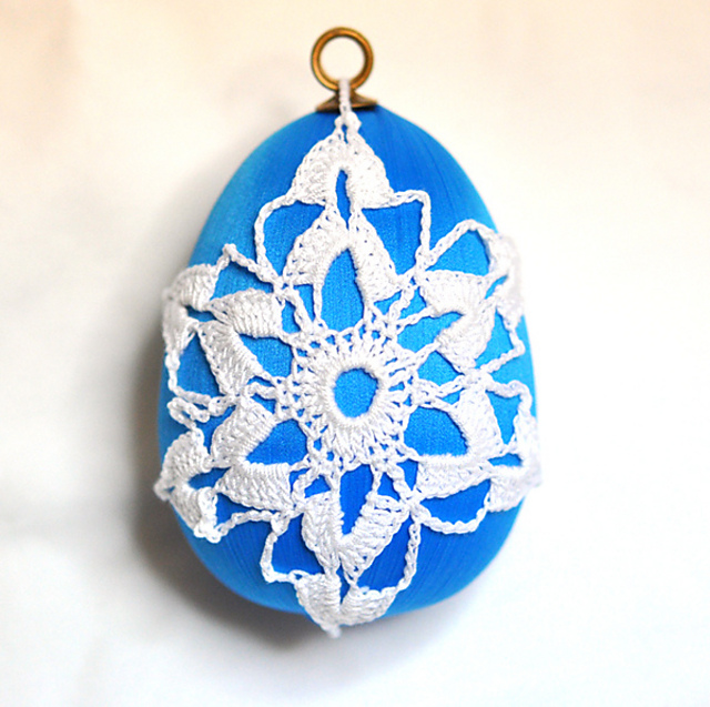 Ravelry: Simple Snowflake Ornament pattern by FineDings