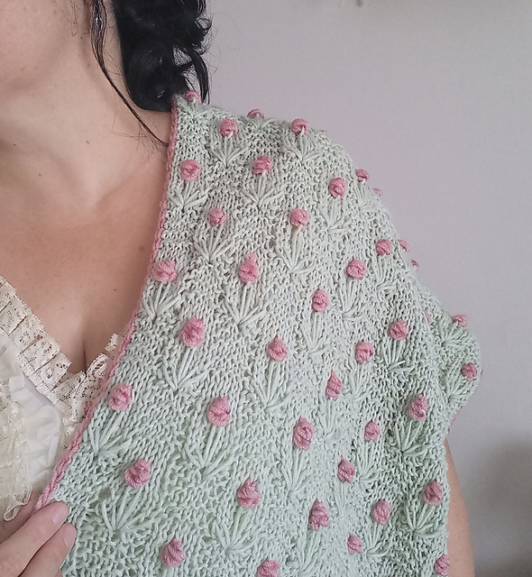 Ravelry: Chal Proserpina pattern by Yolanda Martin