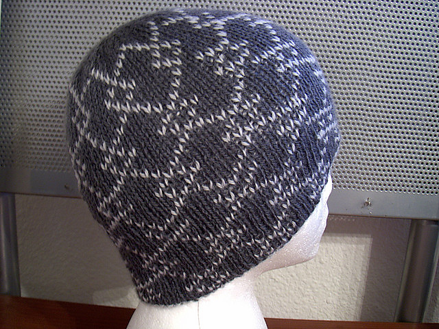 Ravelry: Chain Link Beanie pattern by Chauntel Ensey