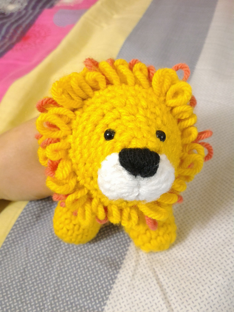 Ravelry: Lion Finger Puppet pattern by Angela Liu