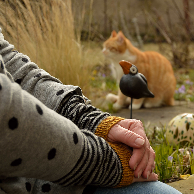 Ravelry: Ärmelitas pattern by knitcats Design