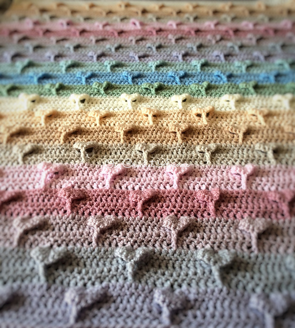 Ravelry: Bleeding heart pattern by On crochet avenue