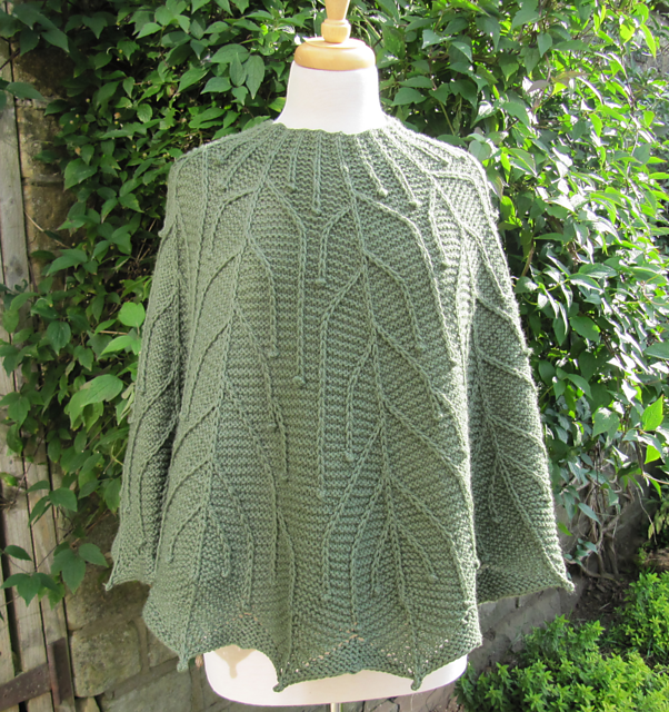 Ravelry: Yule pattern by Sue Beard
