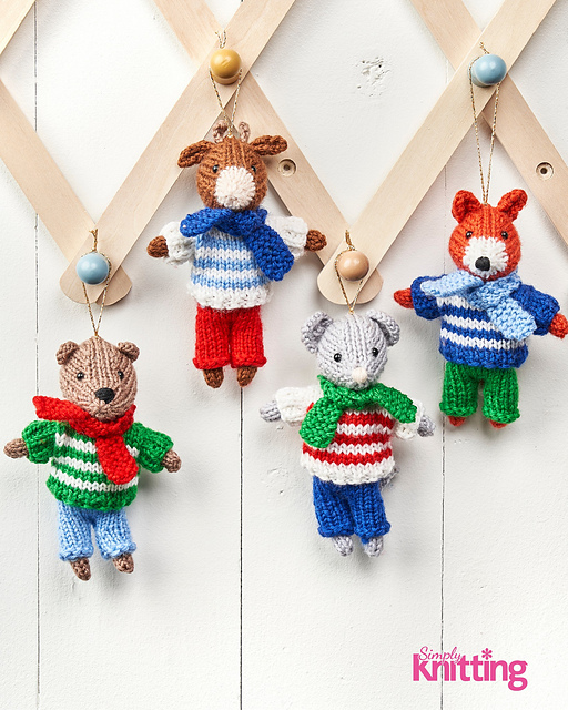 Ravelry: Festive Woodland Friends pattern by Amanda Berry