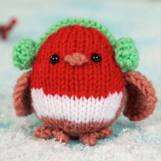 Ravelry: Rusty the Robin pattern by Amanda Berry