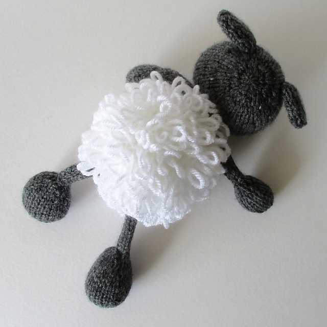 Ravelry: fluffandfuzz's Loopy Sheep