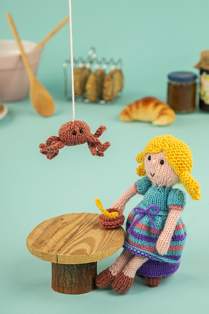 Ravelry: Little Miss Muffet pattern by Amanda Berry