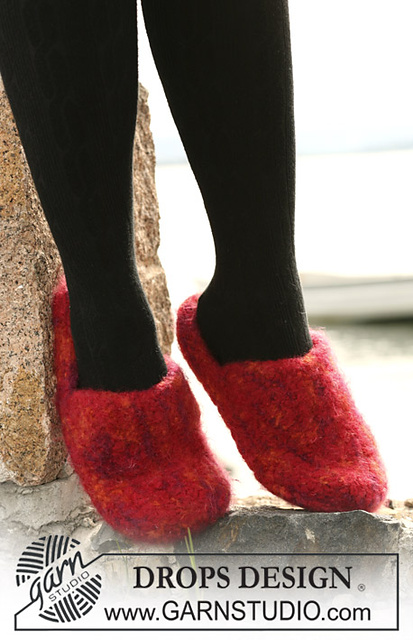 Ravelry: 104-10 Ruby slippers pattern by DROPS design