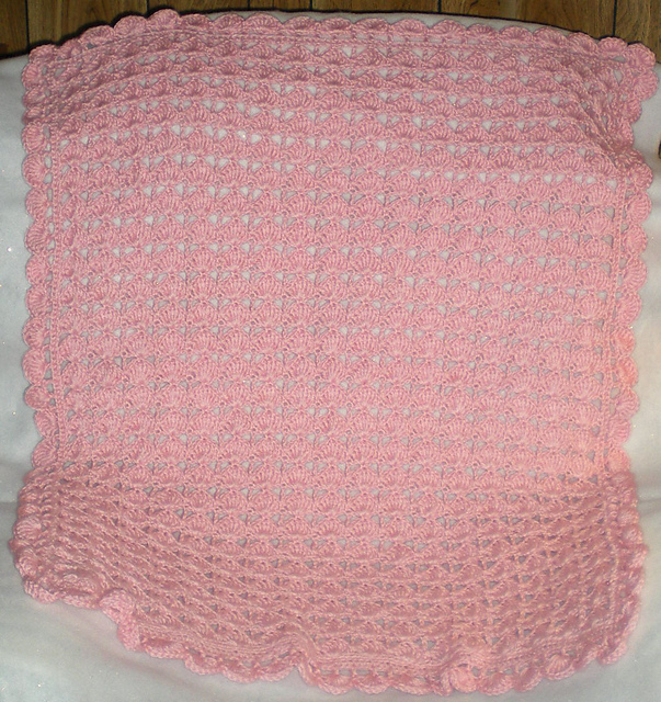 Ravelry: Shells for Baby Afghan pattern by Pat Ford