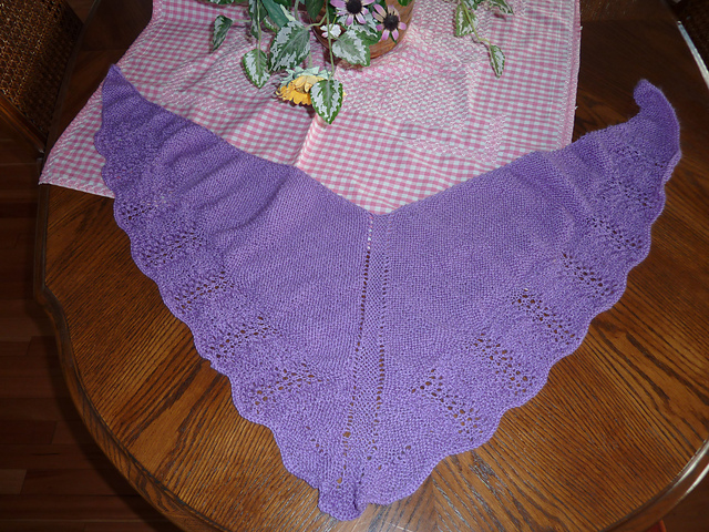 Ravelry: Cedar Lake pattern by Diamond Yarns