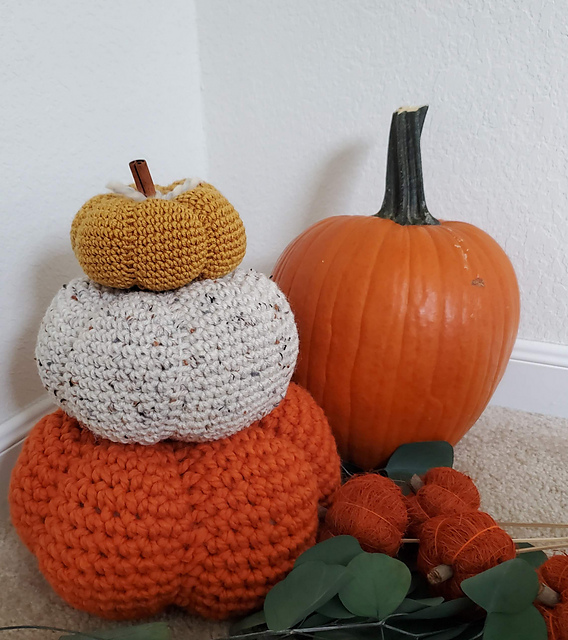 Ravelry: Easy Pumpkin Patch pattern by July Briceno