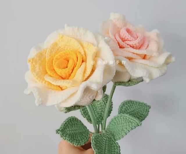 Ravelry: Crocheted Thai roses pattern by Xiaoshimei