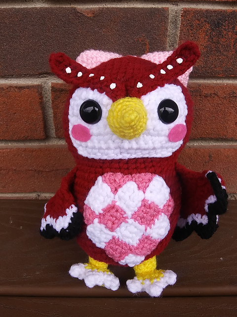 Ravelry: Celeste and Blathers pattern by Jenni Frencham