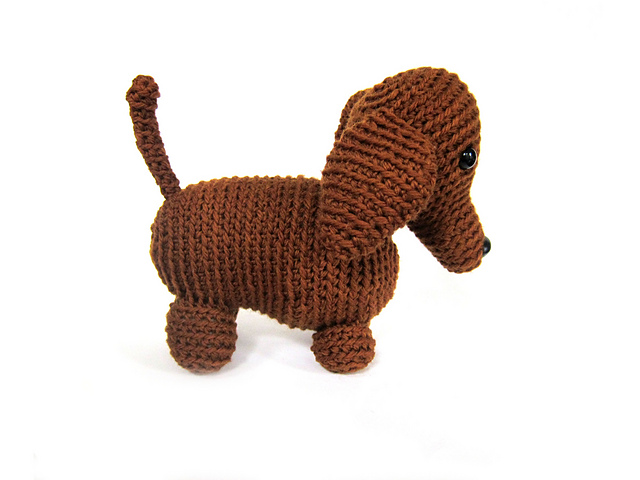 Ravelry: Dachshund pattern by Stacey Trock