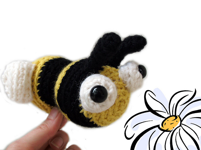 Ravelry: Amigurumi Burnie the Bee pattern by Stacey Trock