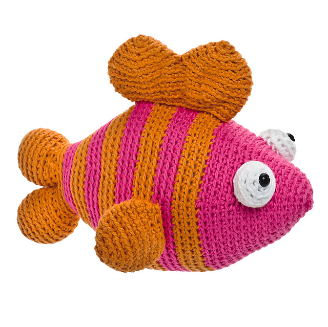 Ravelry: Fins the Fish/ Finn, der Fisch pattern by Stacey Trock