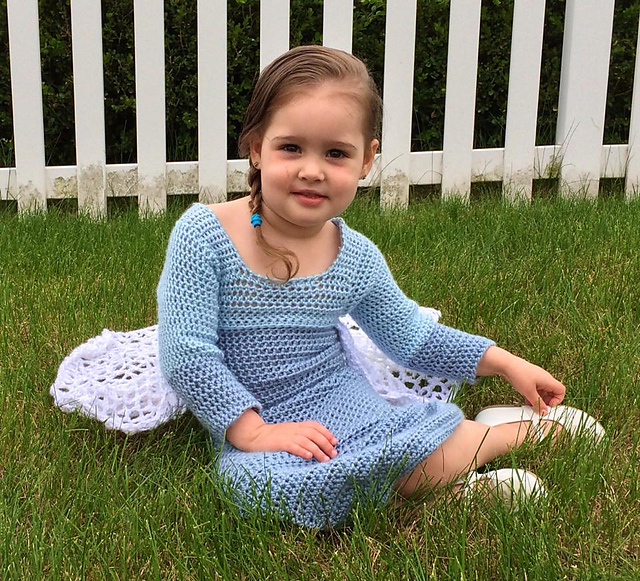 Ravelry: Elsa Dress pattern by Danielle Dominguez