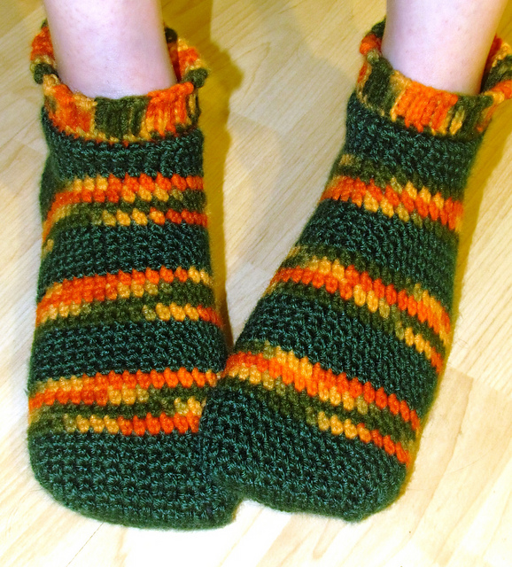 Ravelry: Toe Up Sock Tutorial pattern by Sonja Otto