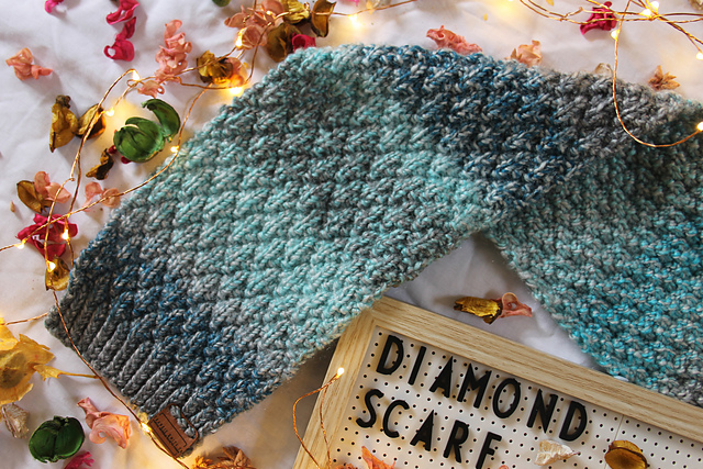 Ravelry: Diamond Scarf pattern by Frankie Crafts Co.