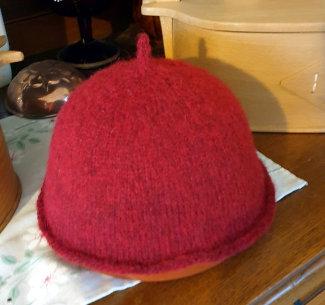 Ravelry: 14th century Italian acorn cap pattern by Eva I Andersson