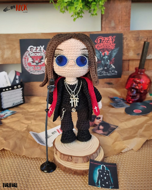 Ravelry: Ozzy Osbourne Amigurumi pattern by Ana Karolina Ramalho