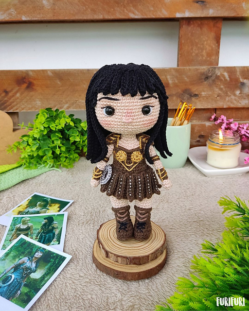 Ravelry: Xena Amigurumi pattern by Ana Karolina Ramalho