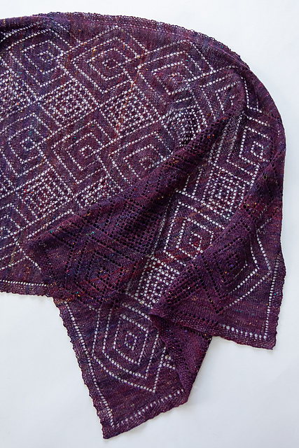 Ravelry: Ramble Thru the Berry Bramble pattern by Denise Bartels