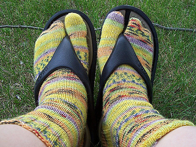 Ravelry: Tabi Socks pattern by Sandi Rosner