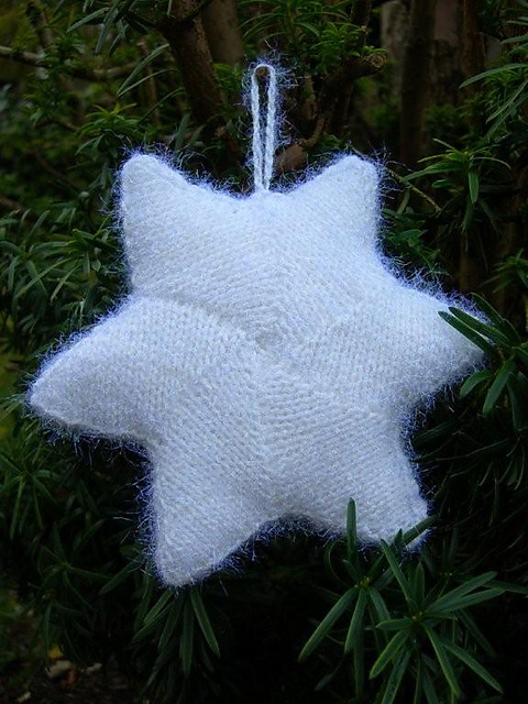 Ravelry: Stuffed Star pattern by Gabrielle Stanley