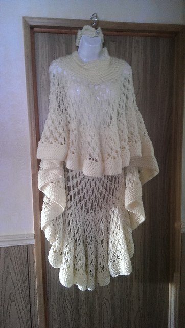 Ravelry: Poncho with Cowl Neckline pattern by Donna Veatch