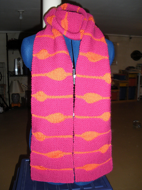 Ravelry: Geometric scarf pattern by Maggie Pace