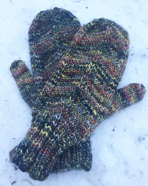 Ravelry: Slantways... The Mittening pattern by Christy Lee
