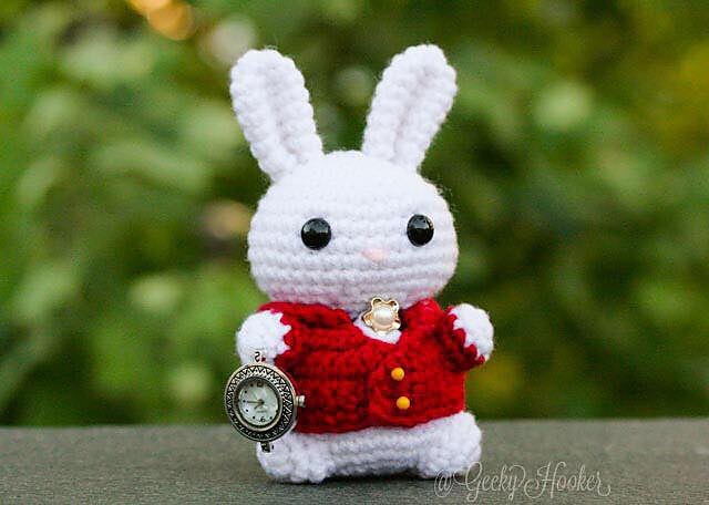 Ravelry: White Rabbit pattern by The Geeky Hooker