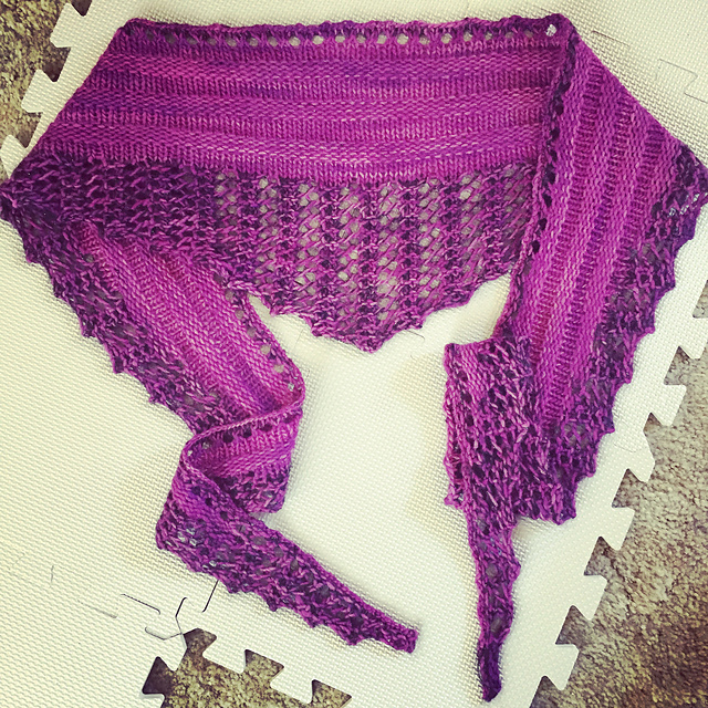 Ravelry: geetikajoglekar's Gallatin Scarf