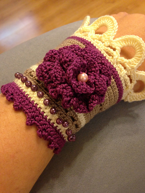Ravelry: Rocaille Dream Bracelet pattern by Ella.D Design