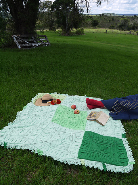 Ravelry: Rachel Lynde's Apple Leaf Quilt pattern by Rebecca-Anne C. Do ...