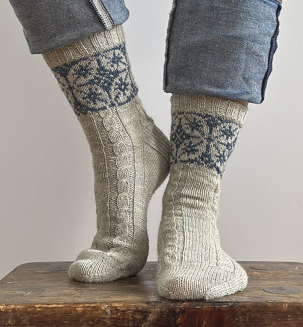 Ravelry: Estel pattern by Virginia Sattler-Reimer