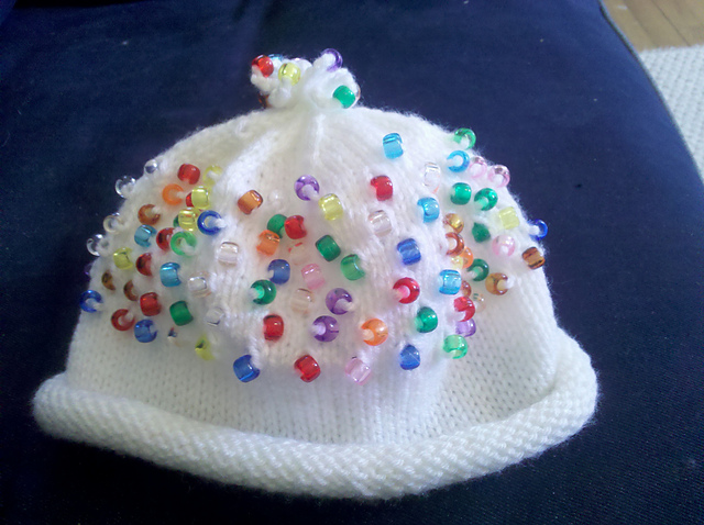 Ravelry: Plastic Beads pattern by Betty Lampen