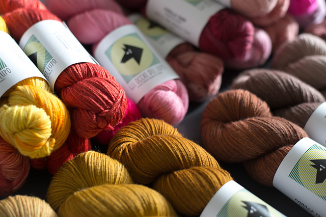 Ravelry: Gli Occhi del Lupo Corilla Fingering