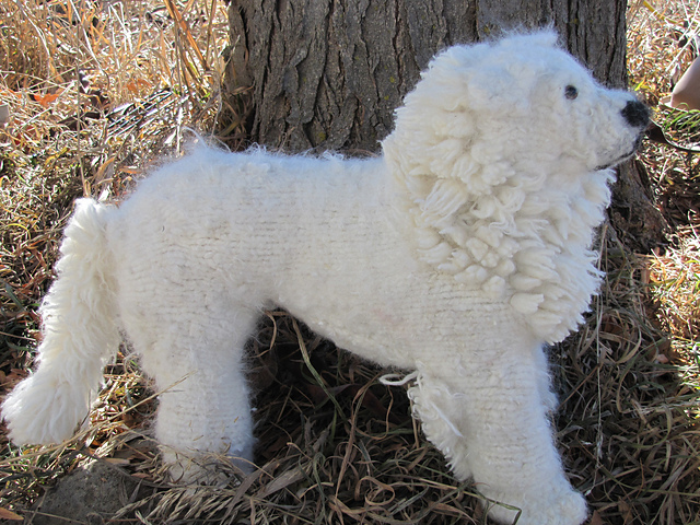 Ravelry: Chloe the Great Pyrenees pattern by Ellen's Wooly Wonders