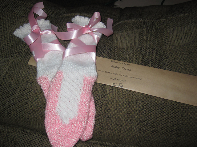Ravelry: Ballet Shoes pattern by Louise Butt & Kirstie McLeod