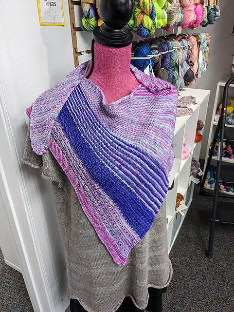 Ravelry: Blue Mountain Shawl pattern by Grace Mae