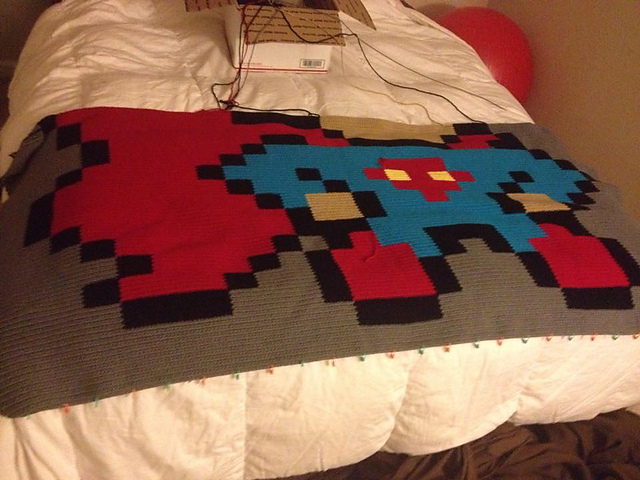 Ravelry: cgsf's 8-bit Justice League: Superman Blanket