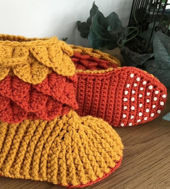 Ravelry: grandmasuzibobs' Crocodile Slippers by Cutie Girl Crochet