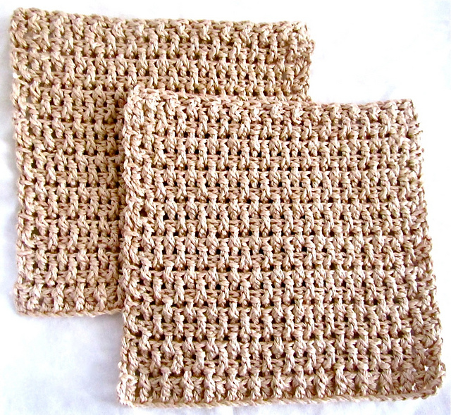 Ravelry: Entwine Trivets pattern by René E. Wells