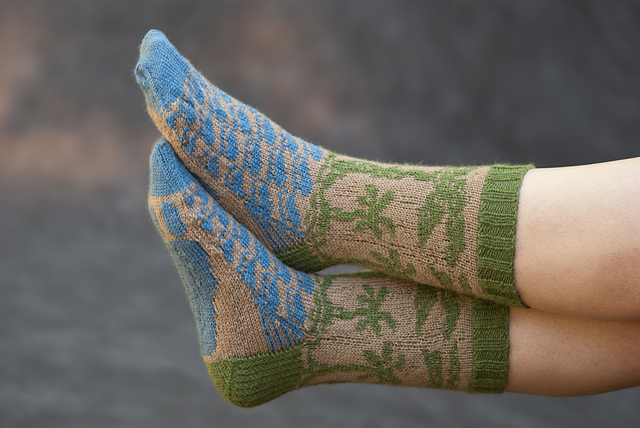 Ravelry: Island of the Dufflepuds pattern by Becky Greene