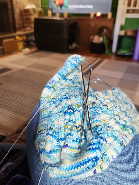 Ravelry: greenmtngrl's Cable Classic Sox